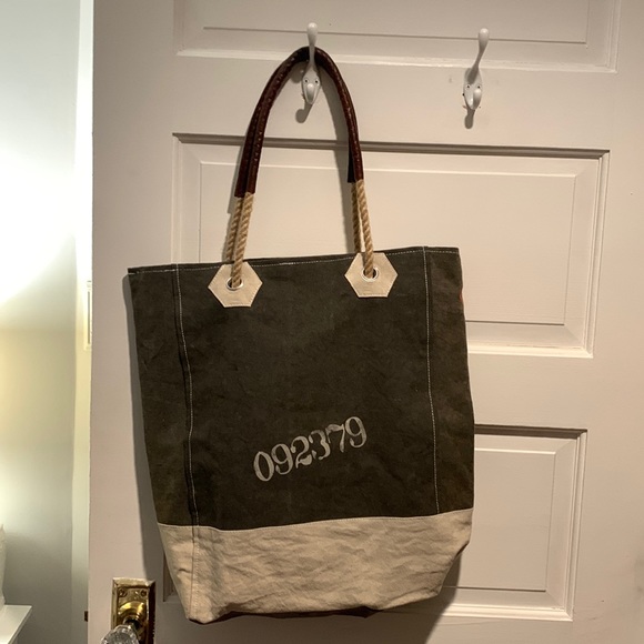 Marrakech | Bags | Tote Bag With Woven And Leather Handles And Zipper ...